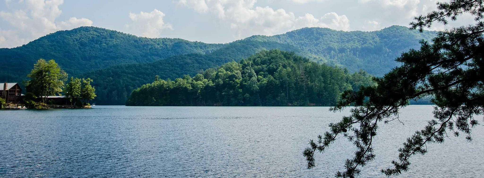 Exploring 4 of Our Favorite Lakes In the NC Smoky Mountains - Visit Smokies